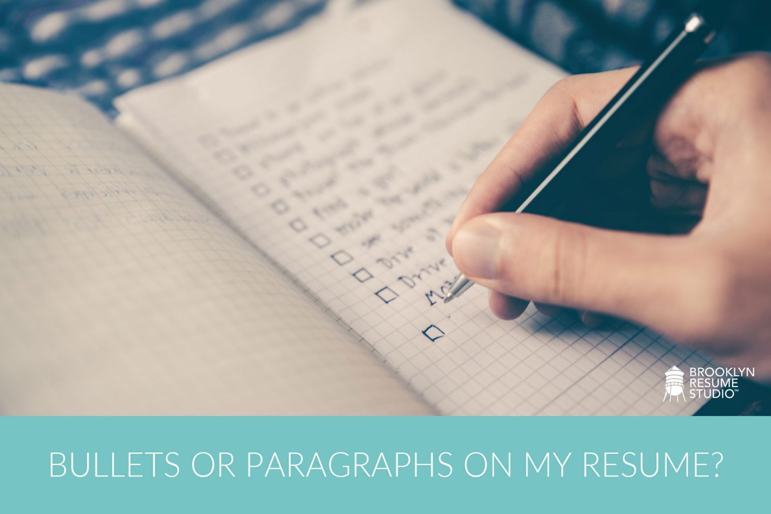 When to Use Bullets or Paragraphs on Your Resume